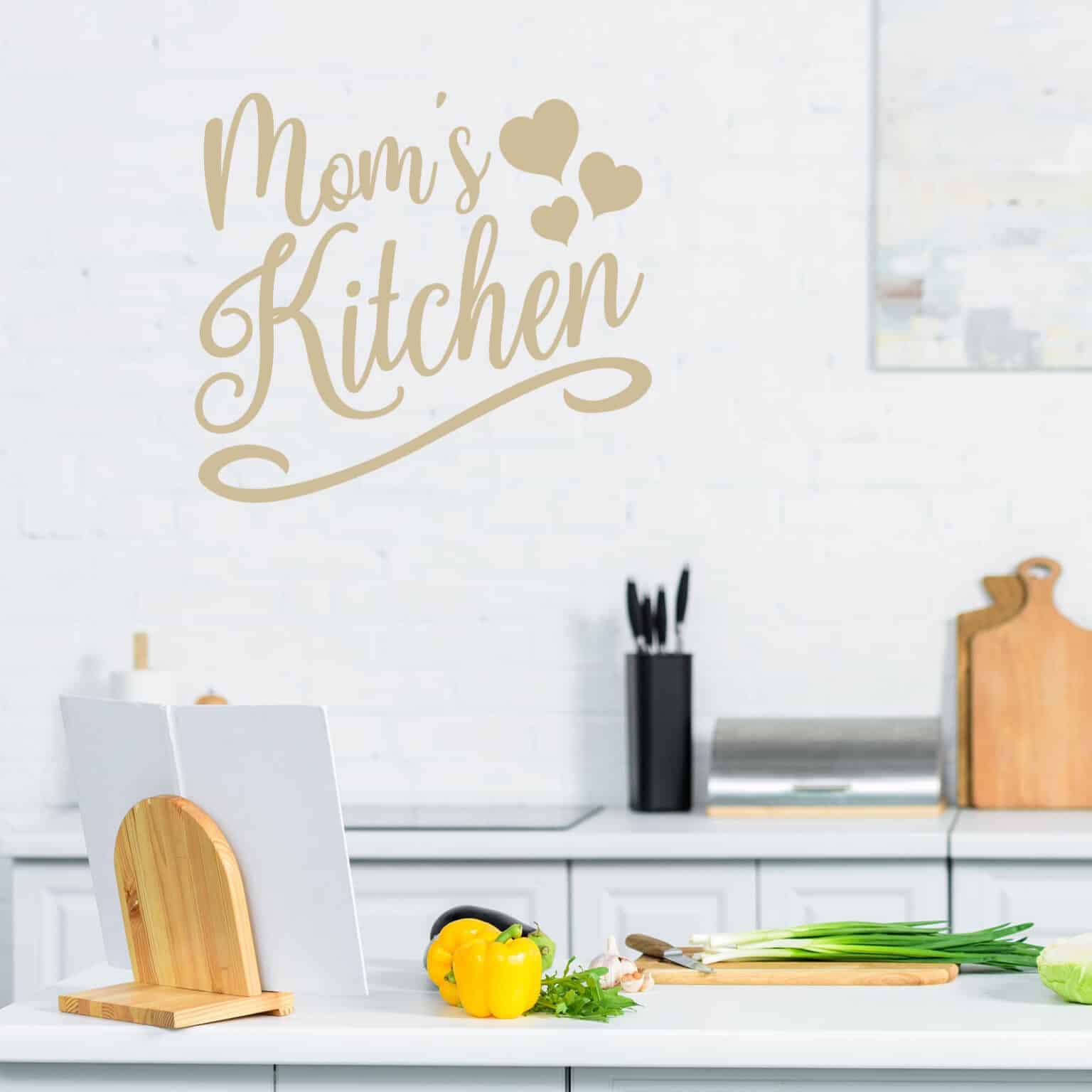 Moms Kitchen – Decal – StickerTitans.com